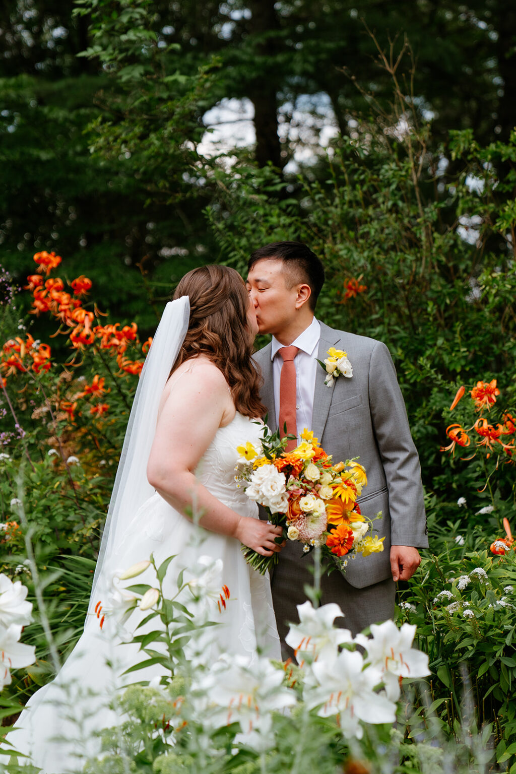 The Estate at Moraine Farm Wedding - bellagaviniphoto.com