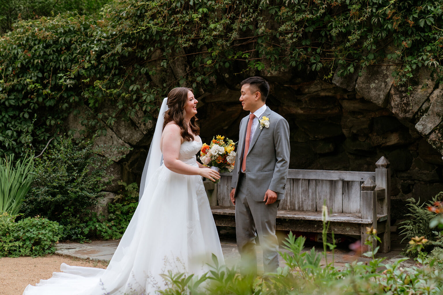 The Estate at Moraine Farm Wedding - bellagaviniphoto.com