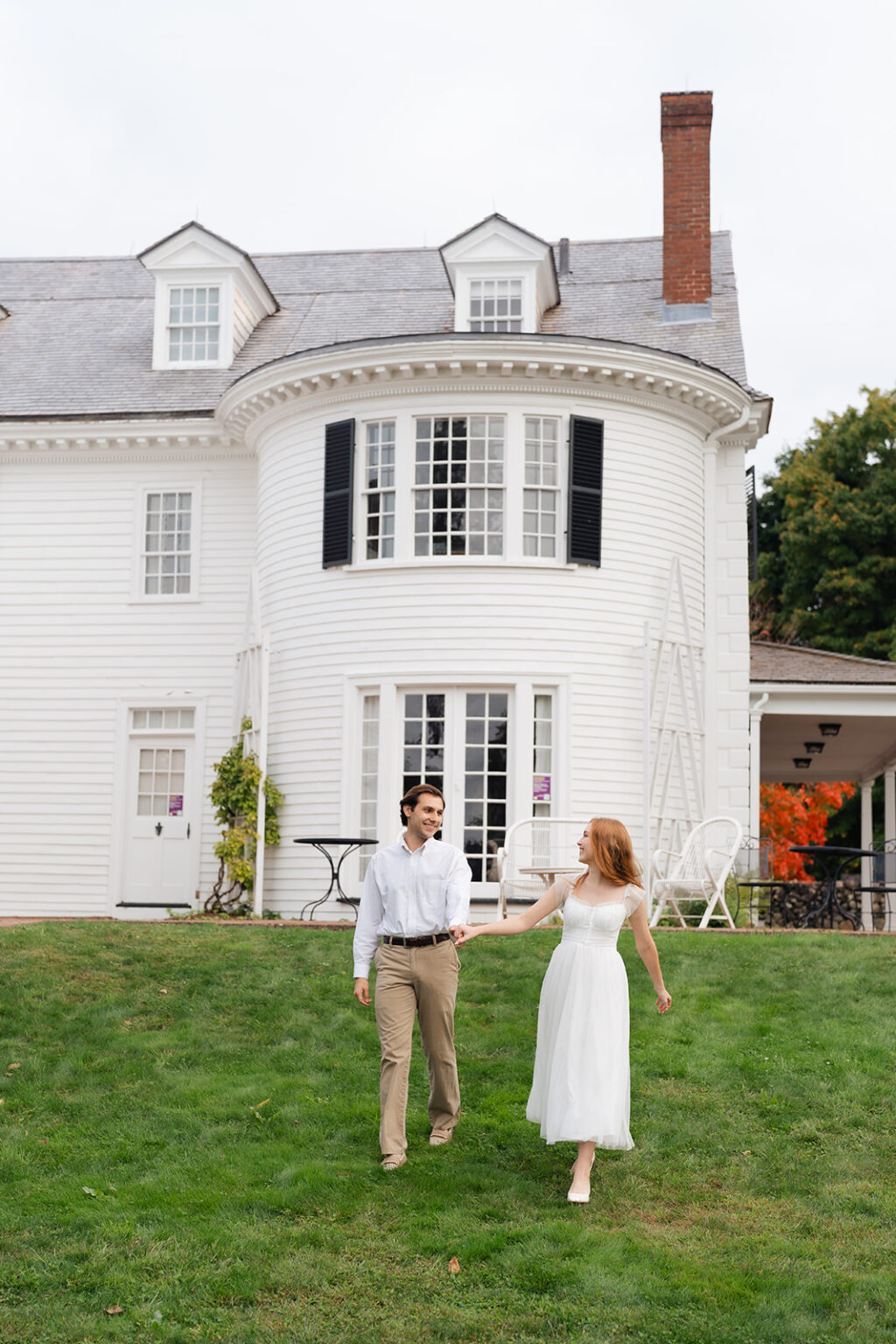 Unique Engagement Shoot Ideas to Make Your Session Stand Out ...